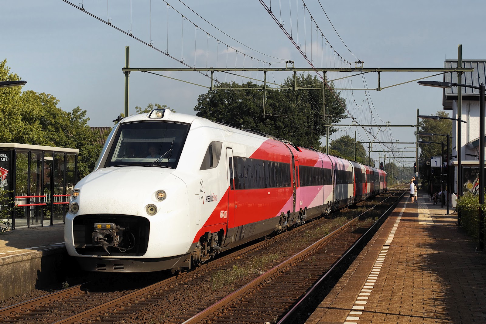 Les chroniques ferroviaires de Mediarail.be: Train Fyra : les critiques ...